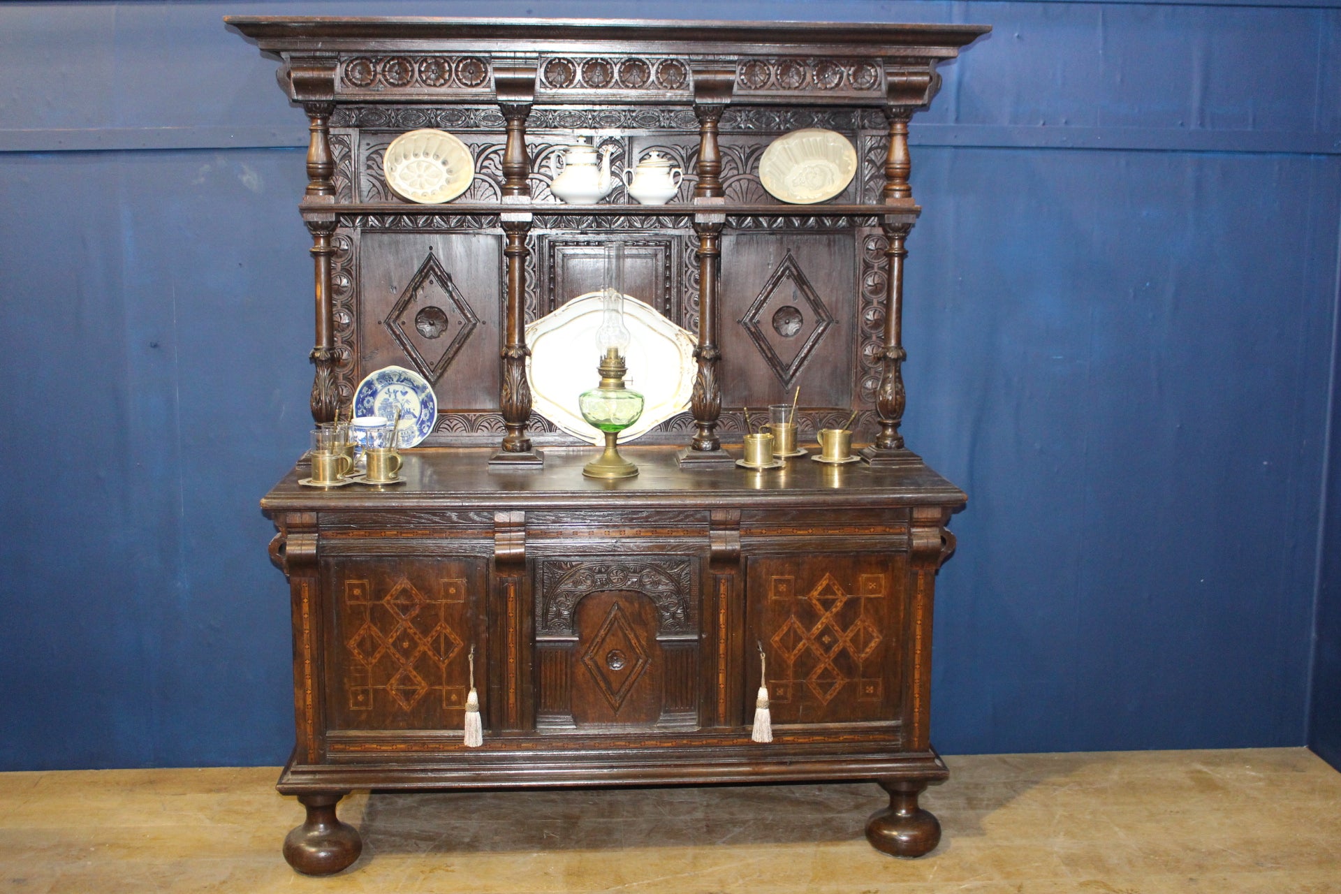 Home/Furniture – Derrys Ltd